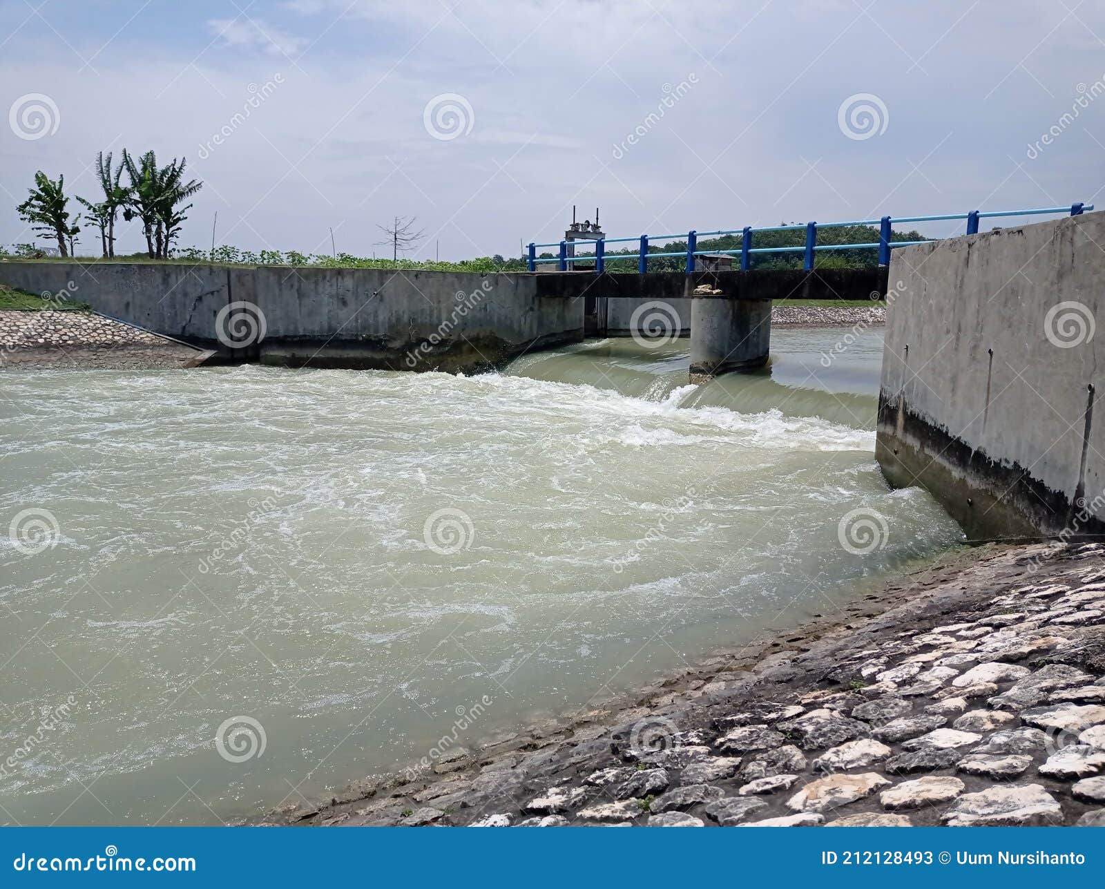 Clear River Flowing Fast Floodgates Open Stock Image - Image of river ...