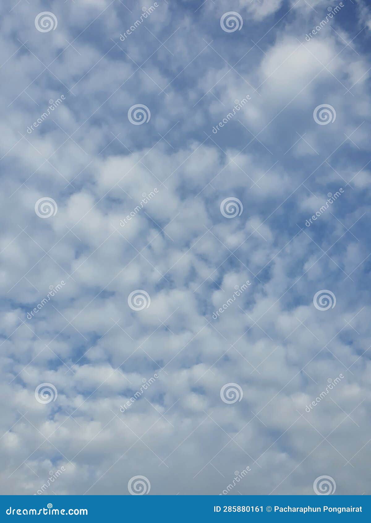 Clear sky stock image. Image of cumulus, blue, sunlight - 285880161