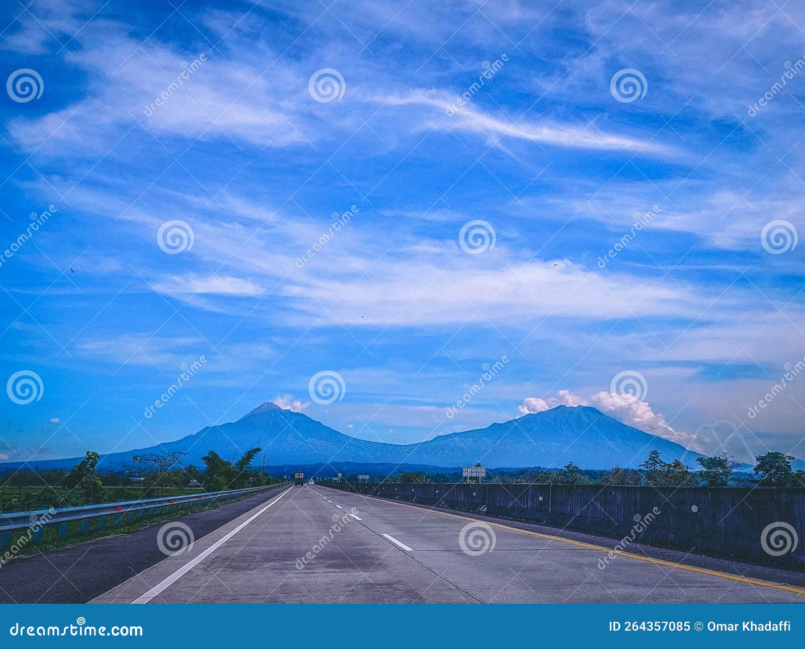 Clear Sky Mountain Beautiful Landscape Stock Image - Image of road ...
