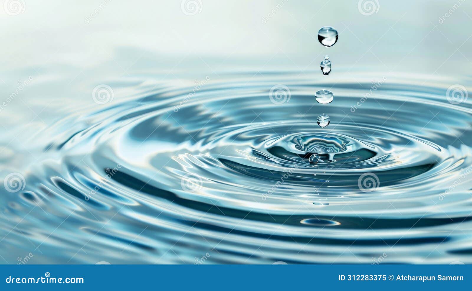 Clear Water Drop with Circular Waves, Rain Drops Falling on Smooth ...