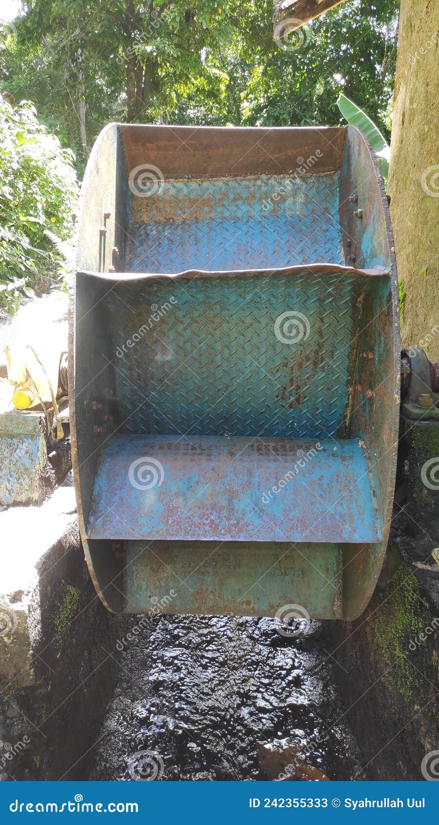 Clear Water Passing through the Pipe Stock Image - Image of backyard ...