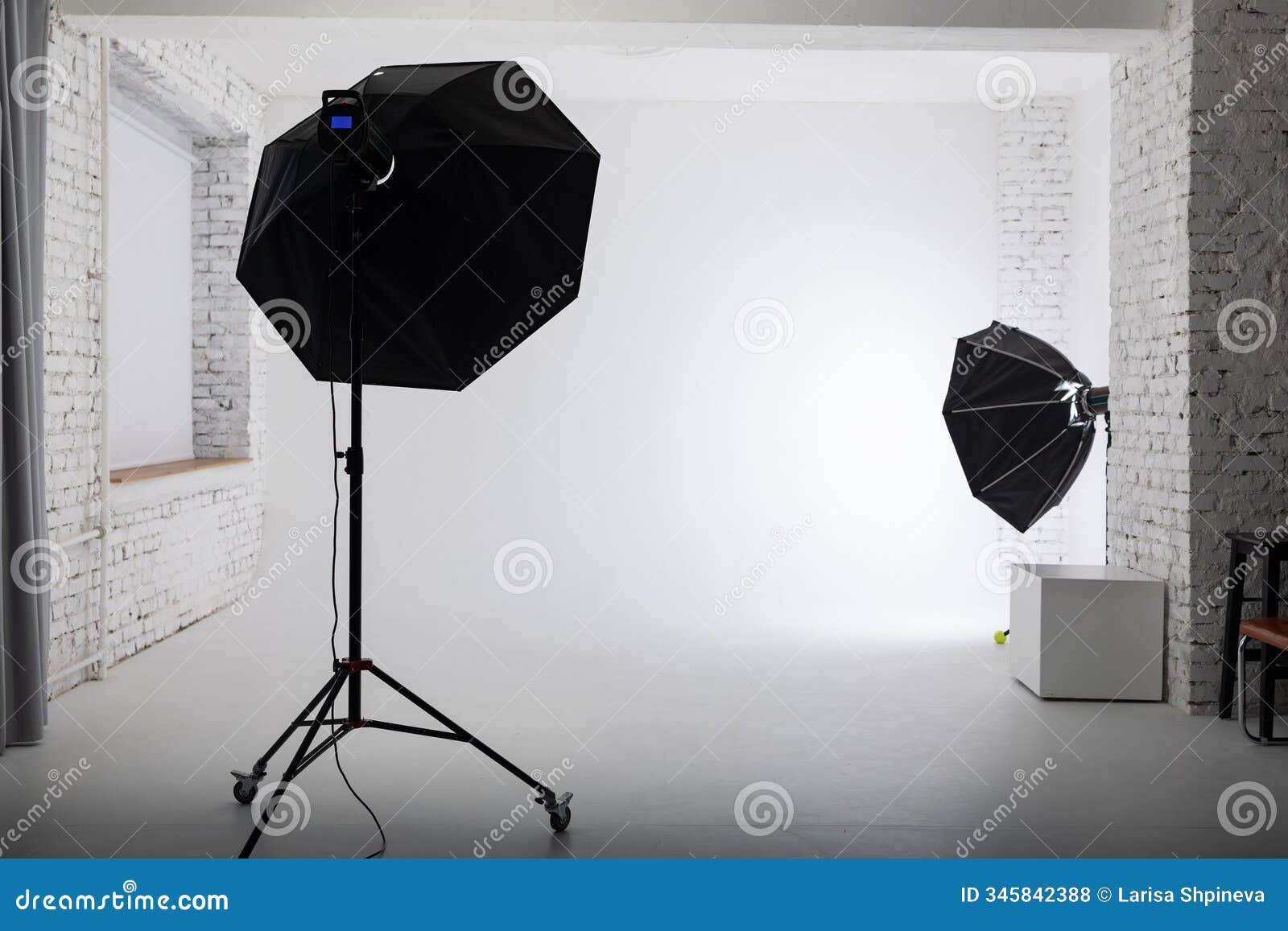 Clear White Cyclorama. Light Background with with Professional Lighting ...