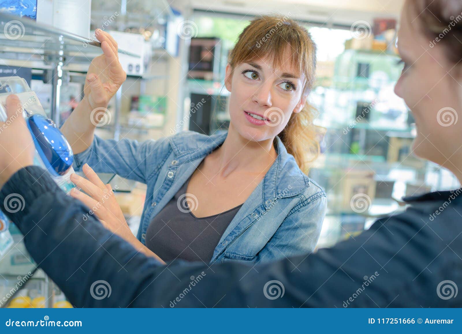 Clerk Advising Customer in Computer Shop Stock Photo - Image of person ...