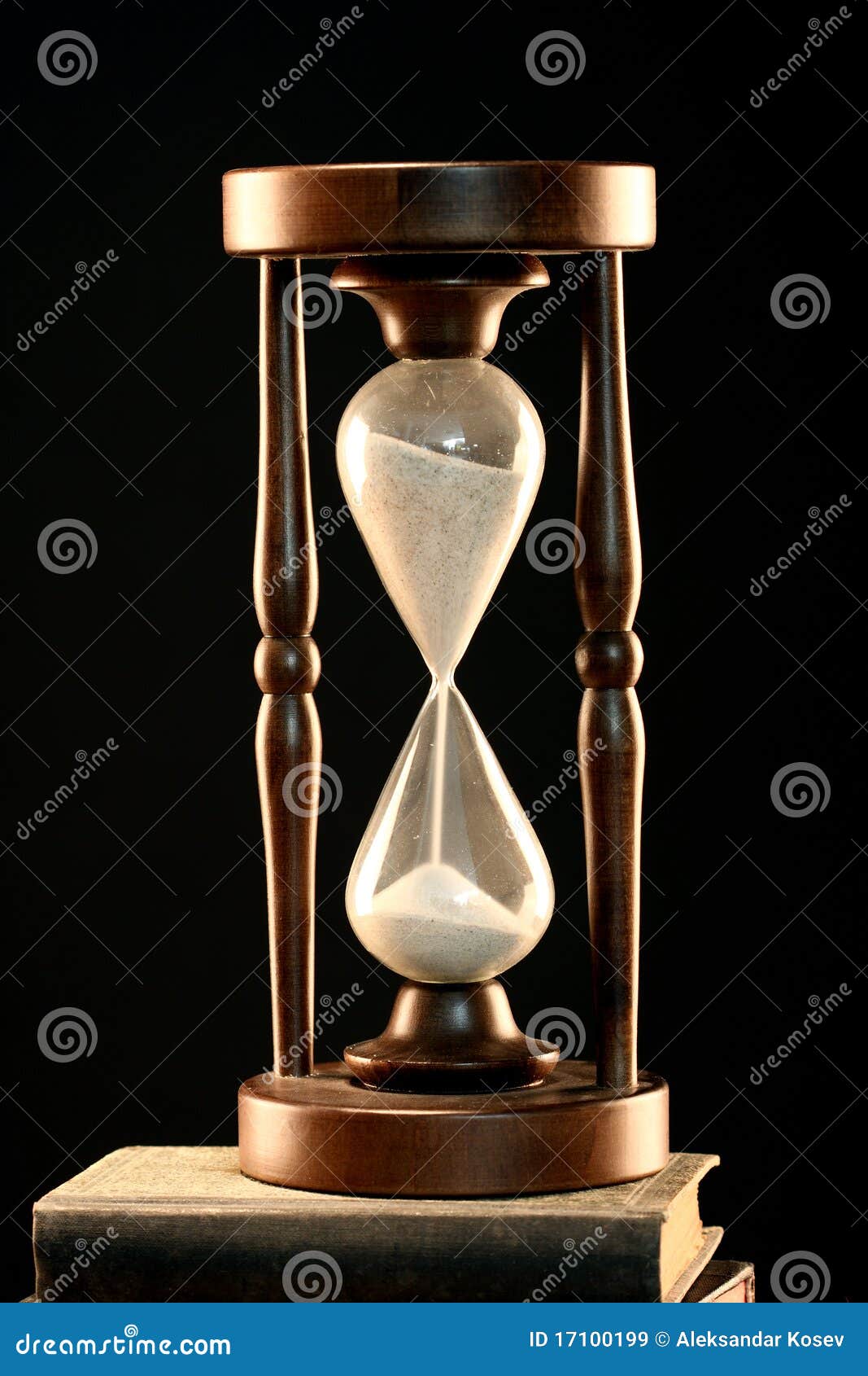 Clessidra immagine stock. Immagine di commercio, countdown - 17100199