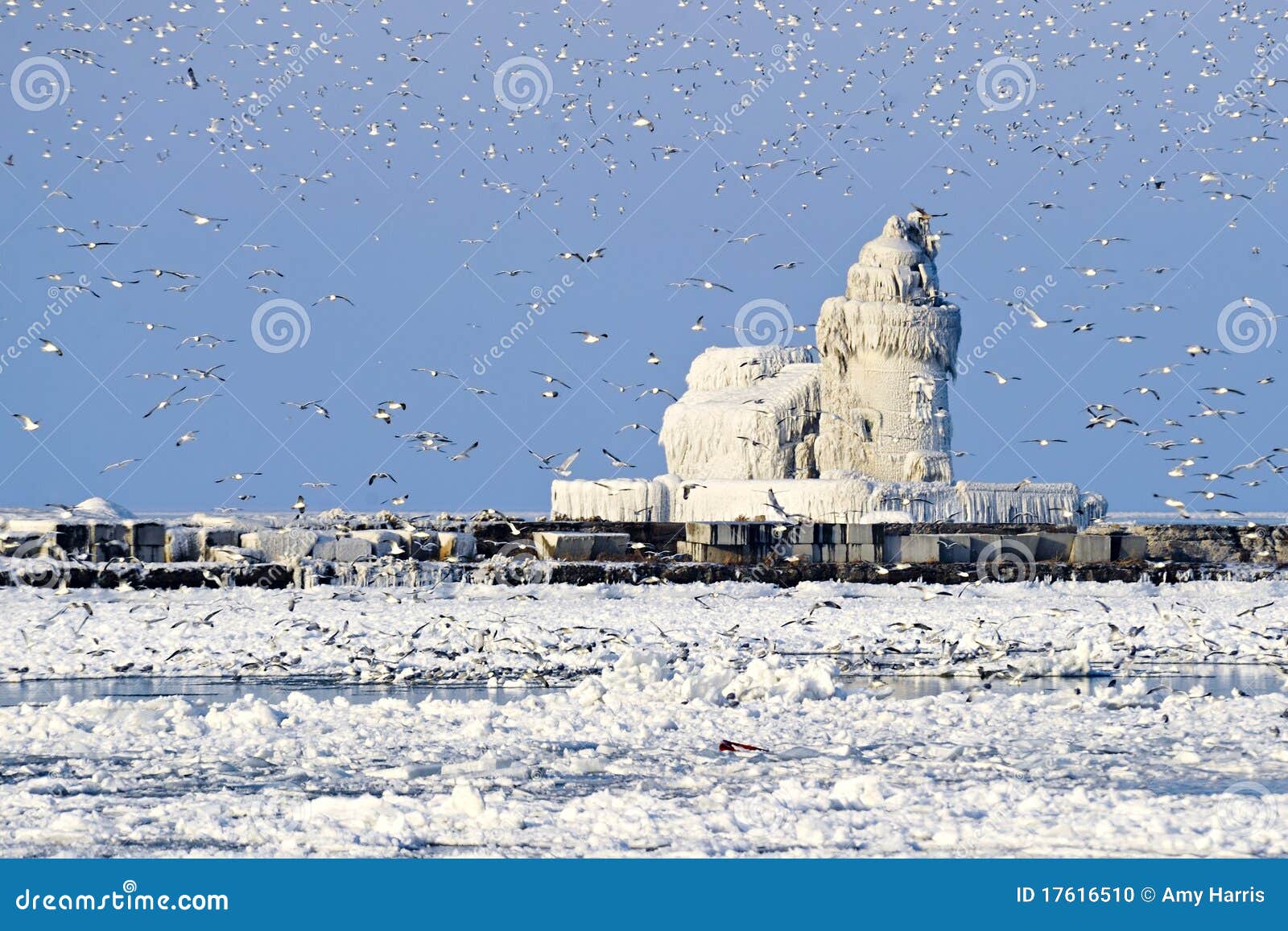 Cleveland Harbor West Pierhead Lighthouse Stock Photo - Image of ...