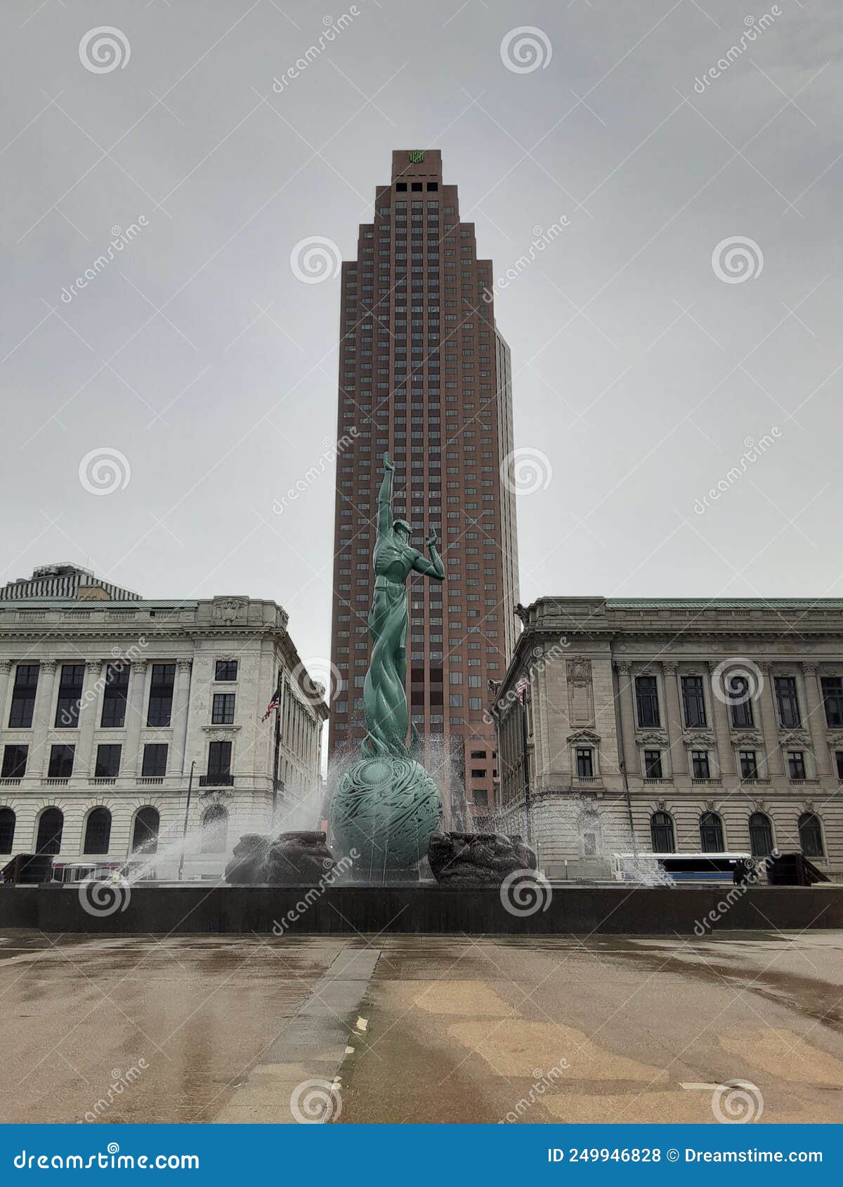 Cleveland Ohio Statue Picture Peace War Editorial Stock Photo - Image ...