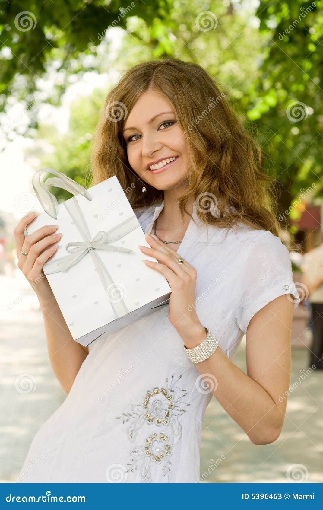 Cliente feliz imagem de stock. Imagem de adulto, bonito - 5396463