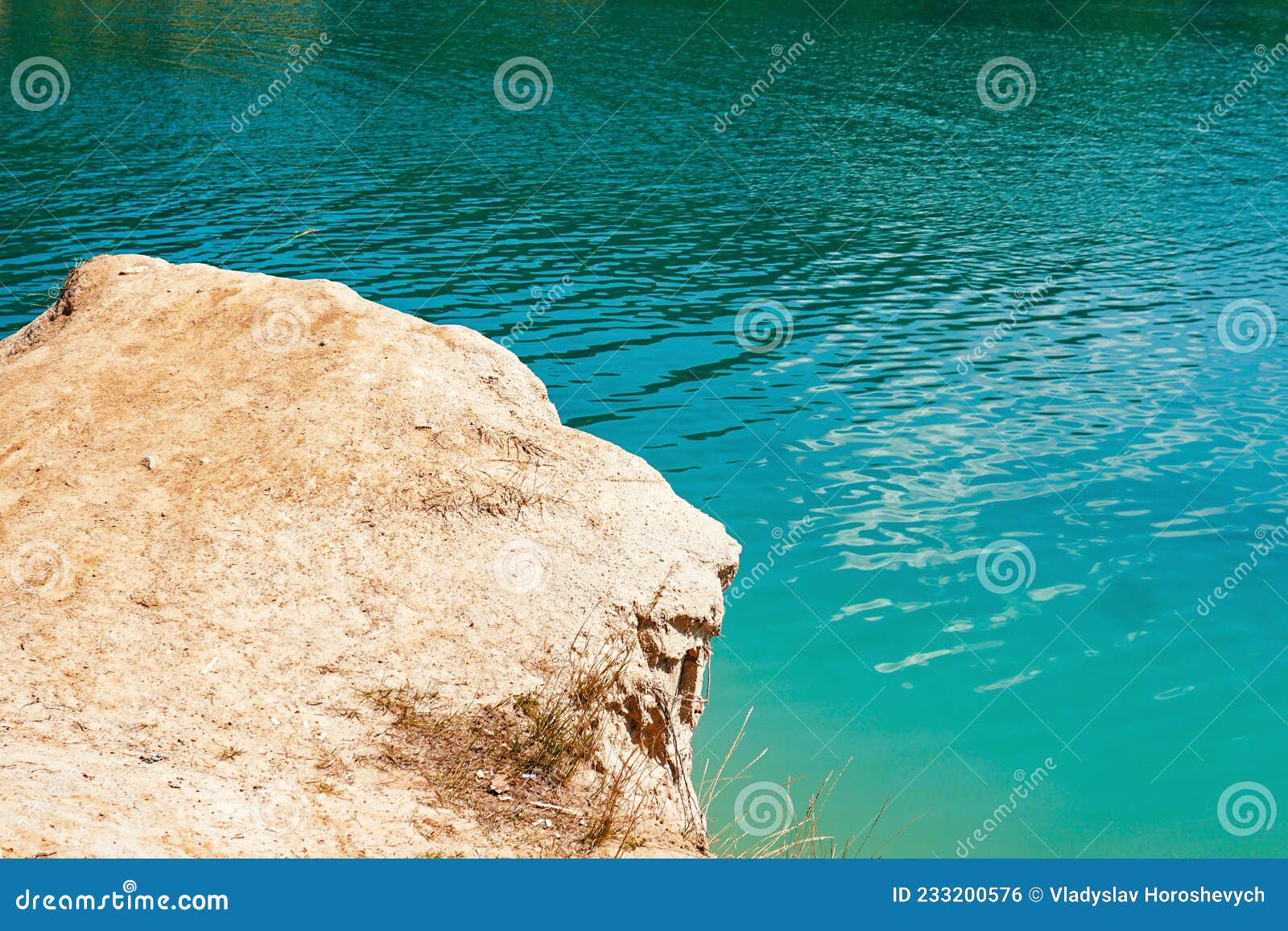 Cliff Above Blue Water in the Sea Stock Photo - Image of kilt, basalt ...