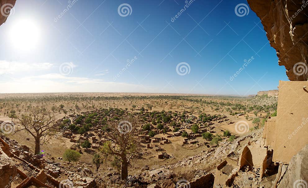 Cliff of Bandiagara stock image. Image of travel, unesco - 18923209