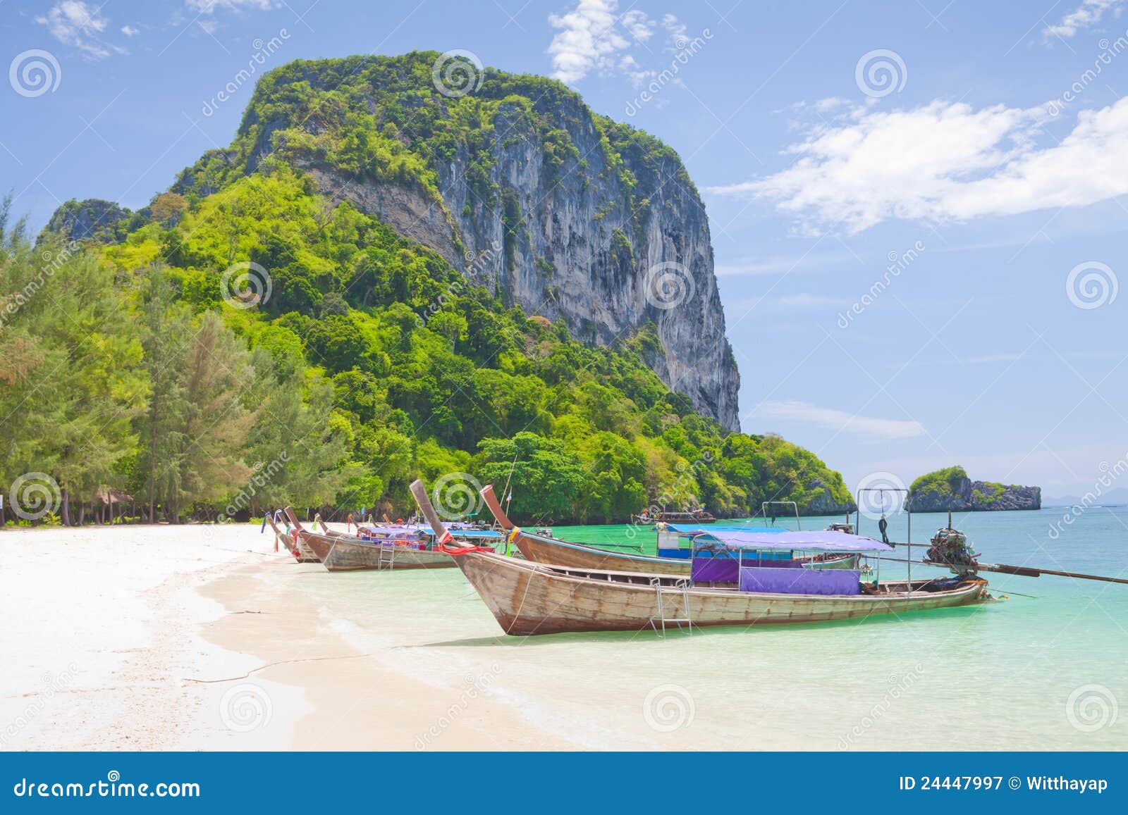 Cliff and boats stock image. Image of blue, paradise - 24447997