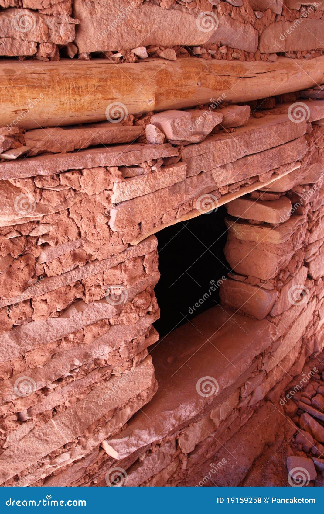 Cliff dwelling doorway stock photo. Image of rock, creek - 19159258