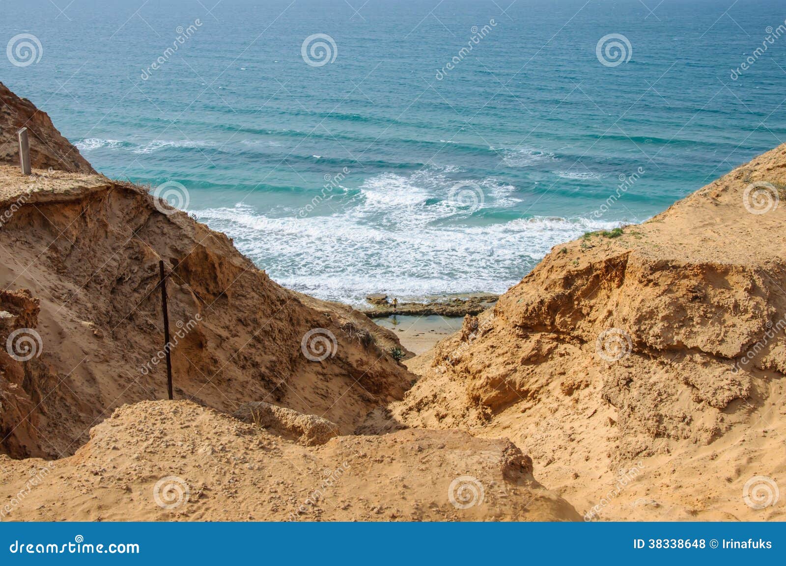 Cliff near sea stock photo. Image of cliff, destinations - 38338648