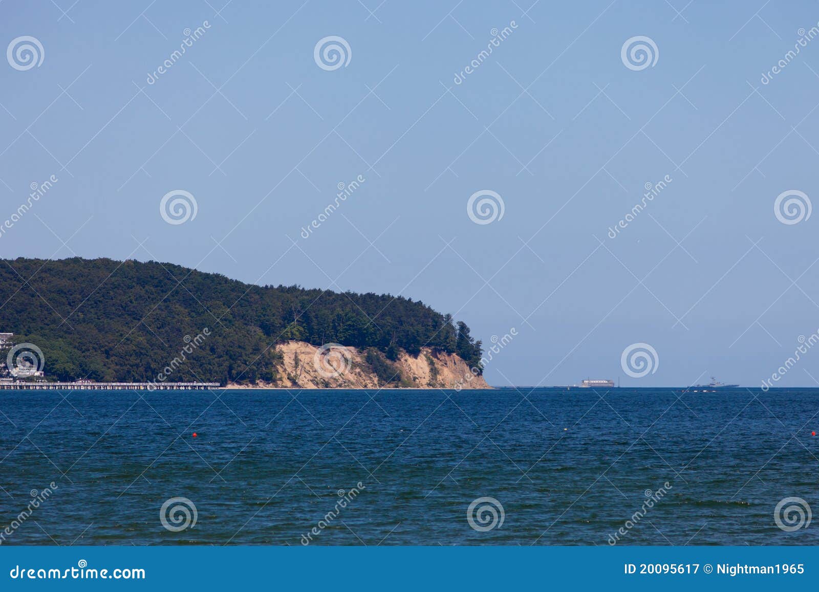 Cliff in Orlowo stock image. Image of recreation, horizon - 20095617