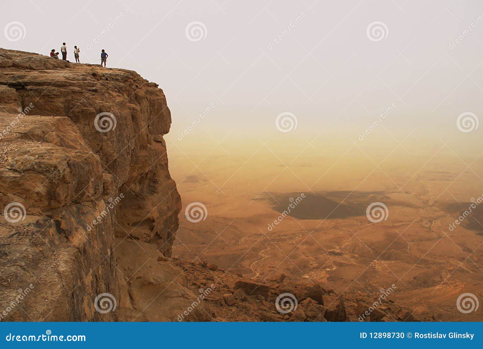 Cliff Over the Ramon Crater. Stock Photo - Image of site, peak: 12898730
