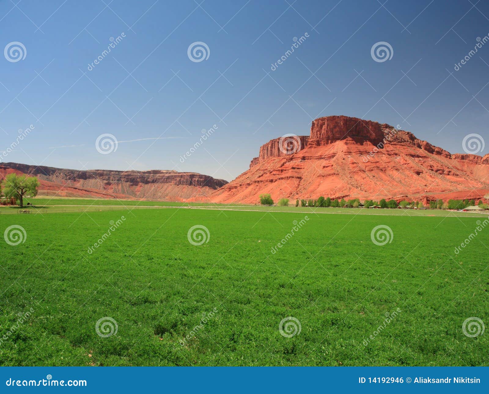 Cliff in Utah stock photo. Image of southwest, sandstone - 14192946