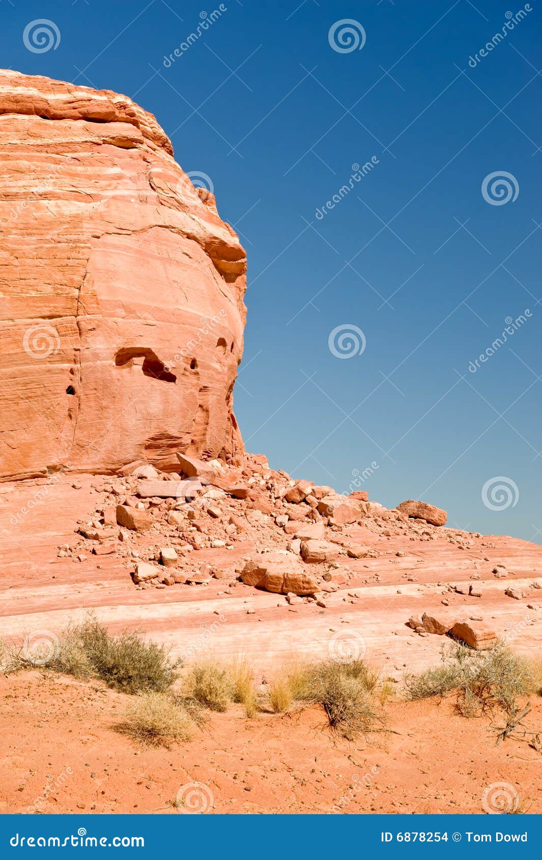 Cliff in Valley of Fire stock photo. Image of height, destination - 6878254