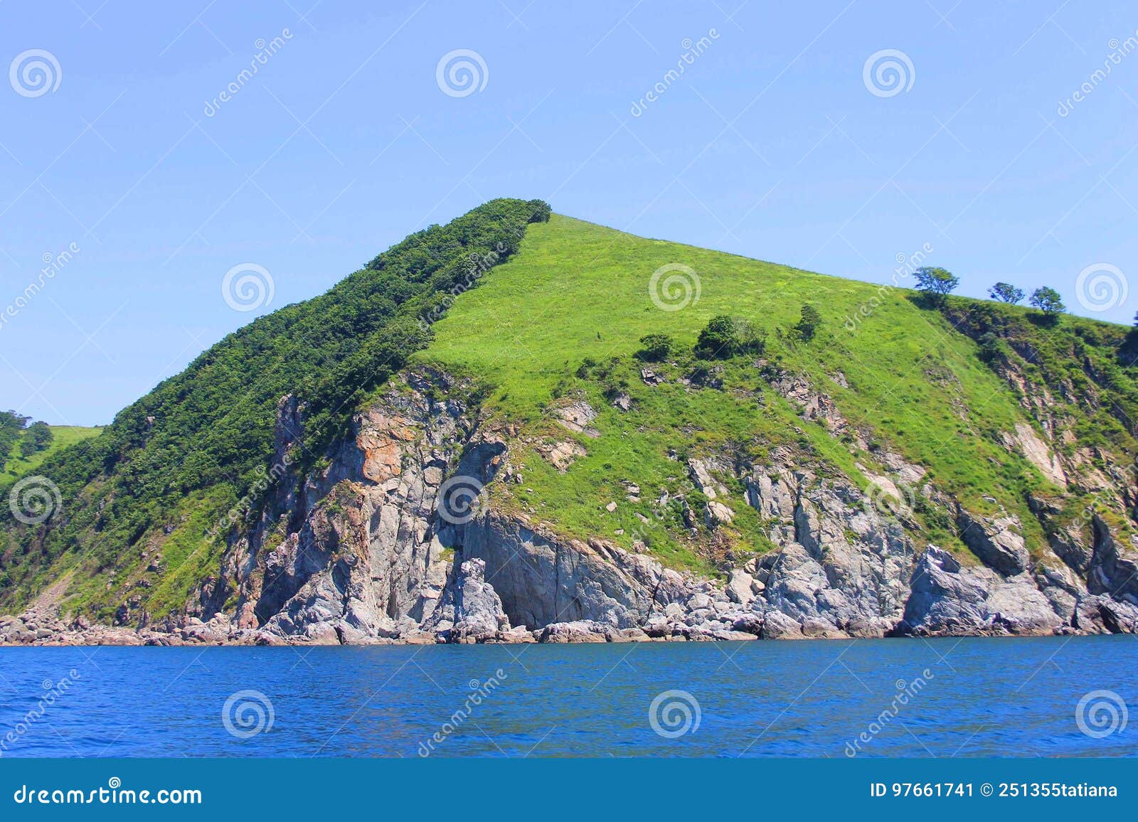 Cliff with vegetation stock image. Image of coastline - 97661741