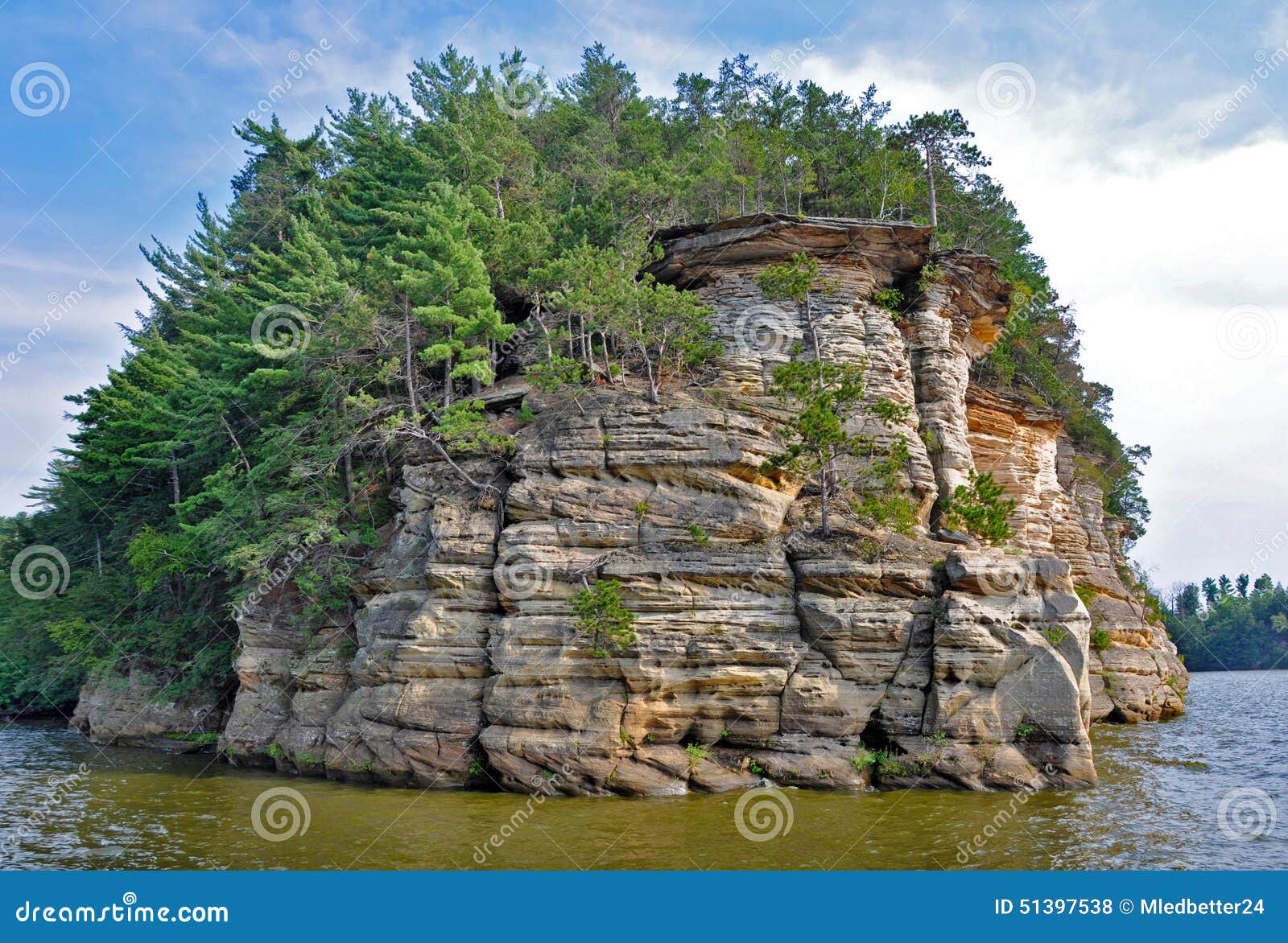 Cliff in Wisconsin Dells stock photo. Image of park, ducks - 51397538