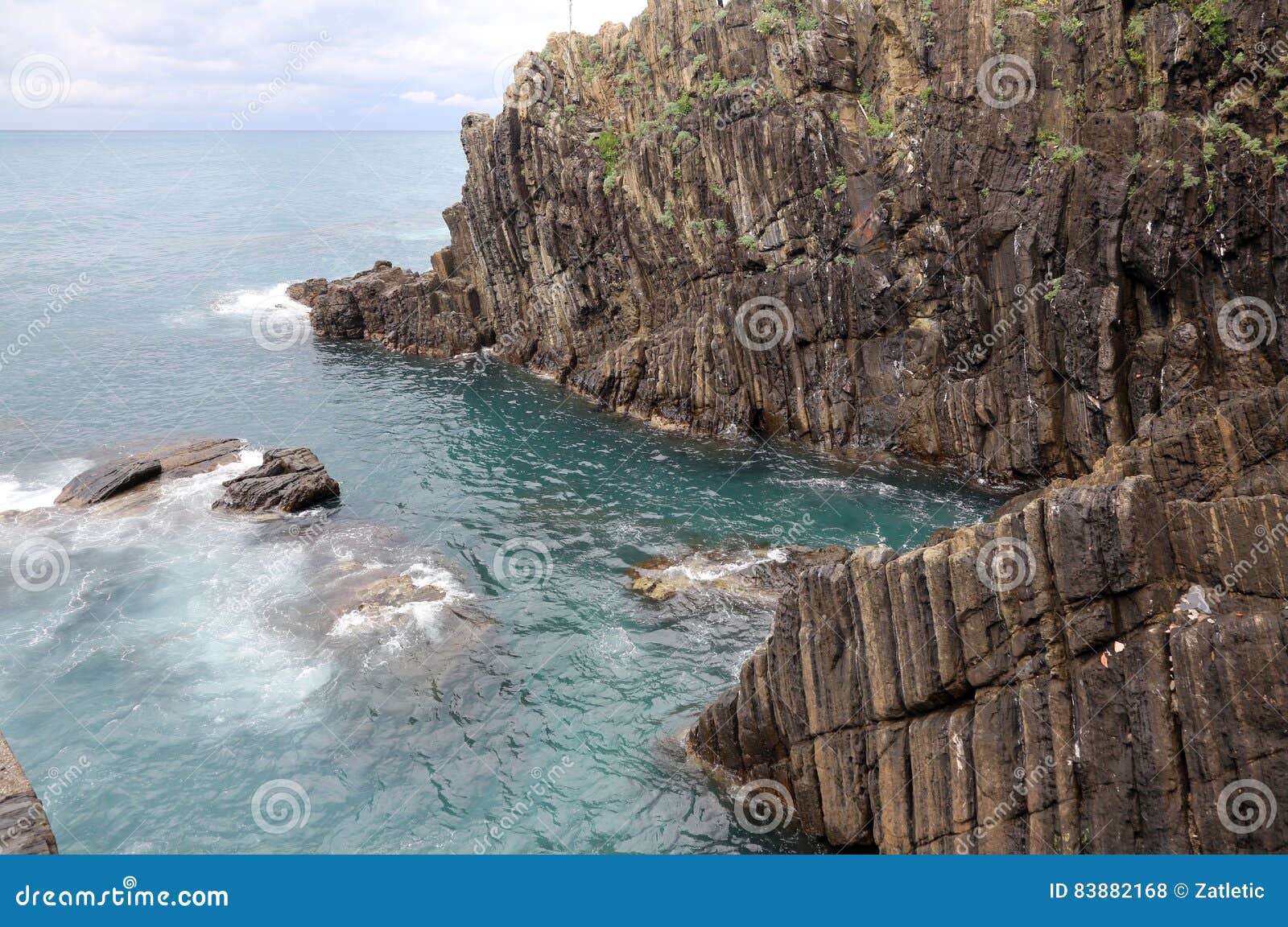 Cliffs Along the Mediterranean Sea Stock Photo - Image of ocean ...