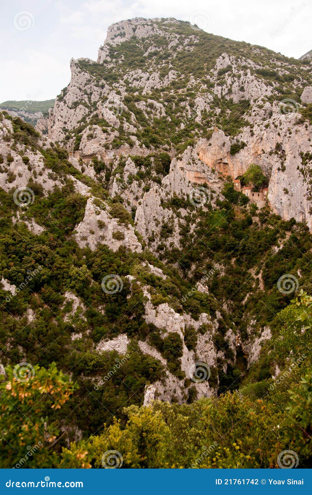 Cliffs in the French Pyrenees Stock Photo - Image of france, portrait ...