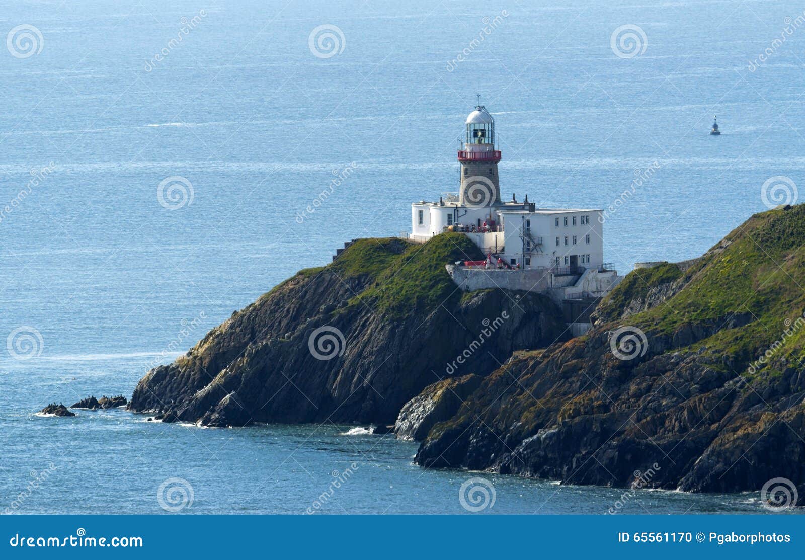 Cliffs in Howth and Lighthouse Stock Photo - Image of fishing, marina ...