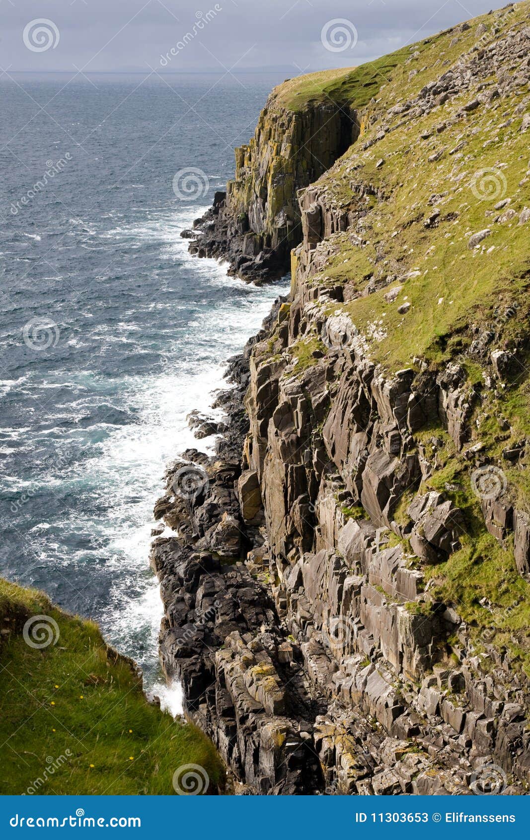 Cliffs, Scotland stock image. Image of nature, skye, cliffs - 11303653