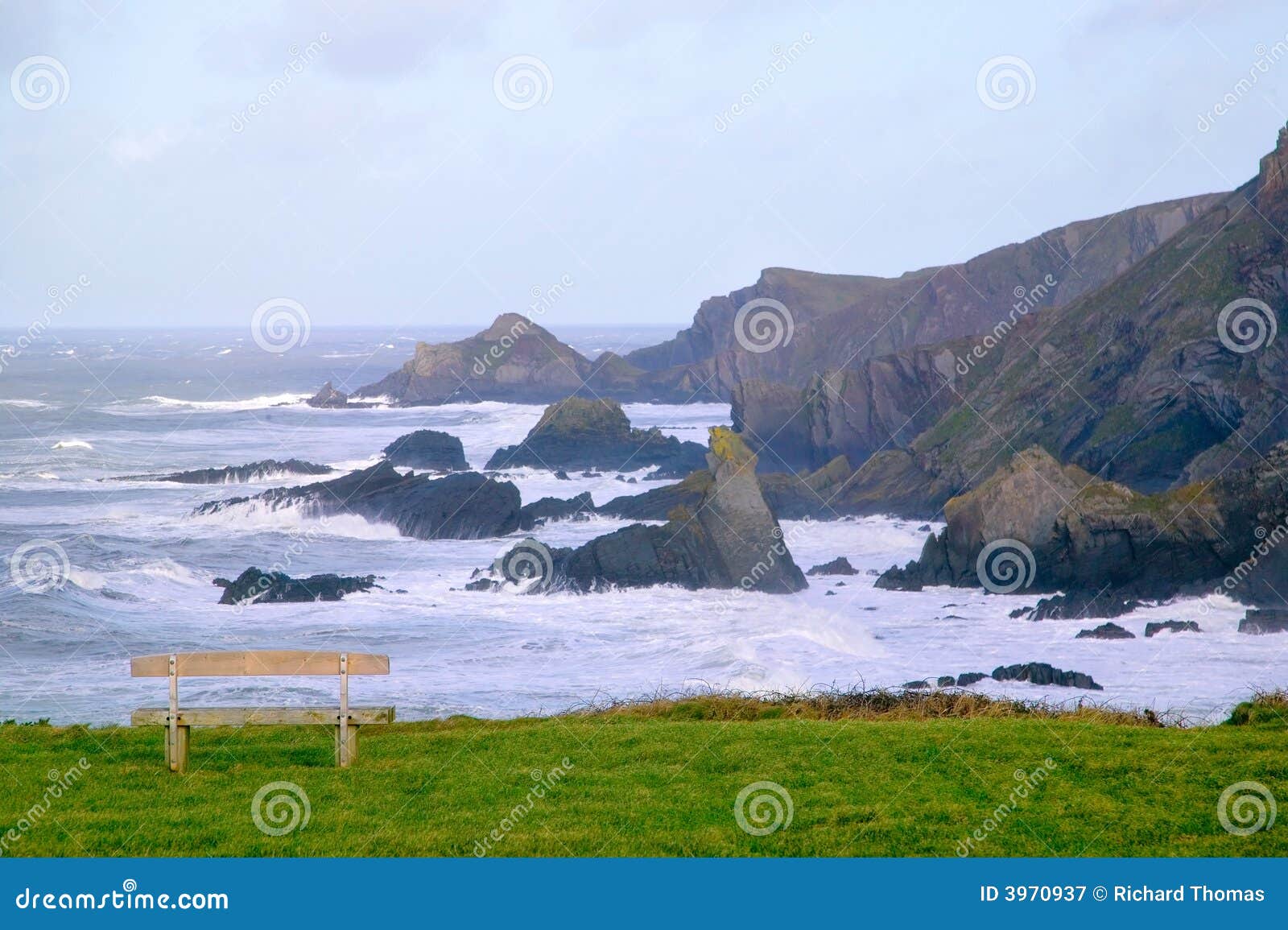 Clifftop bench stock image. Image of cliff, rock, viewpoint - 3970937