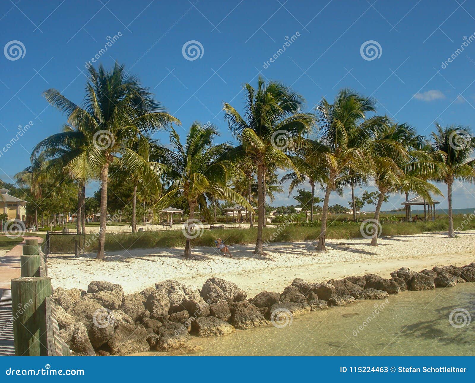 Clima De Tempestade Na Praia Em Miami Imagem de Stock - Imagem de nave ...