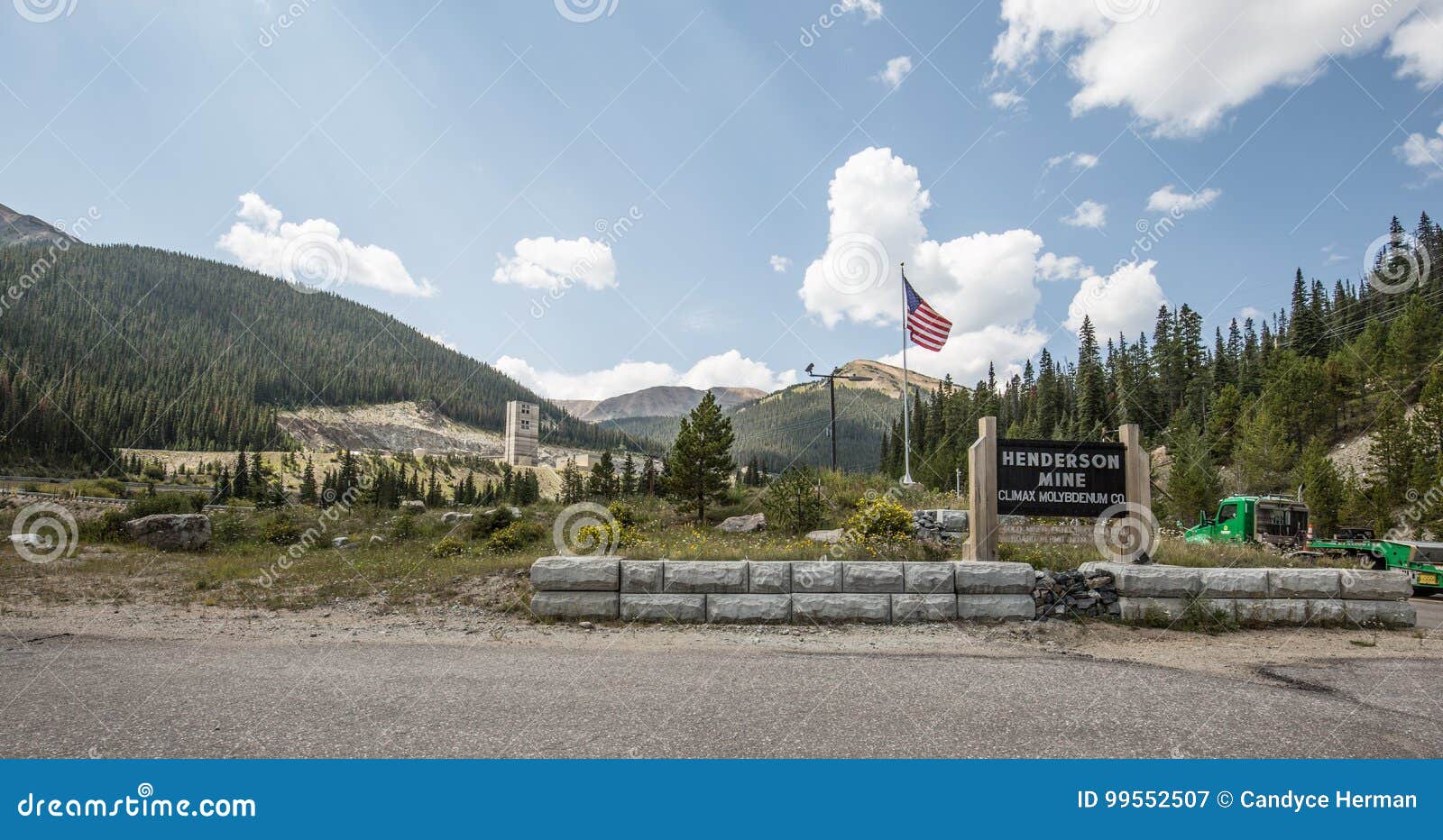 Henderson Mine entrance editorial photography. Image of mountain - 99552507