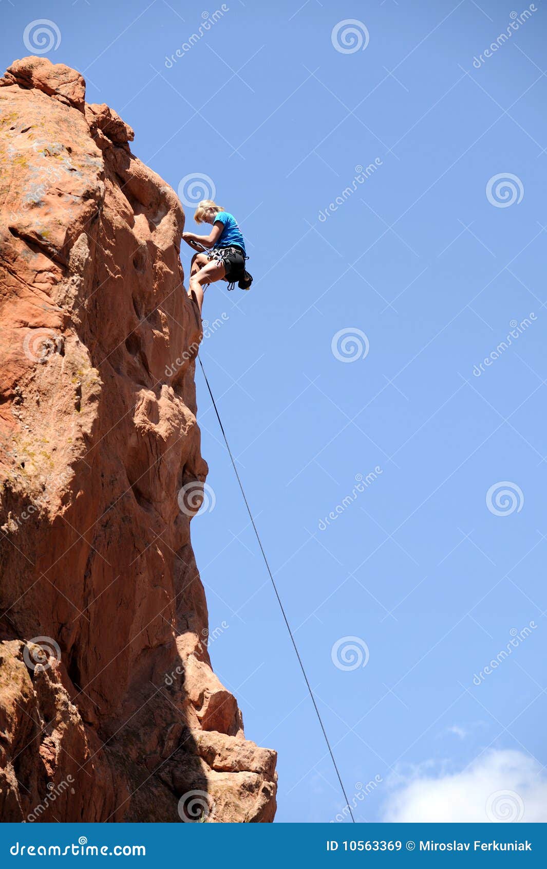 Climbing stock image. Image of mountaineer, height, effort - 10563369
