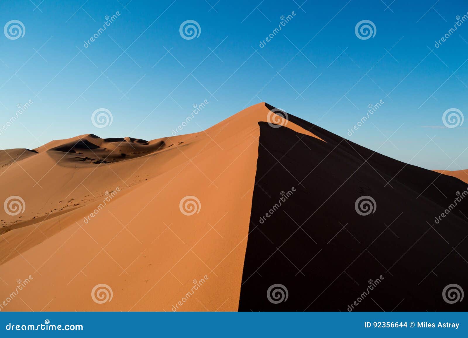 Climbing Big Daddy Dune during Sunrise, Looking at the Summit Stock ...