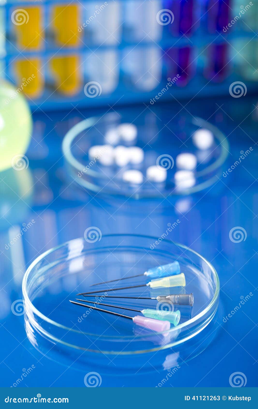 Clinical Trials in the Laboratory Stock Image - Image of atom, animal ...