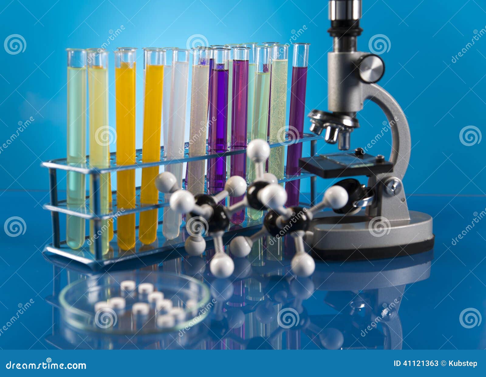 Clinical Trials in the Laboratory Stock Image - Image of clinic, liquid ...