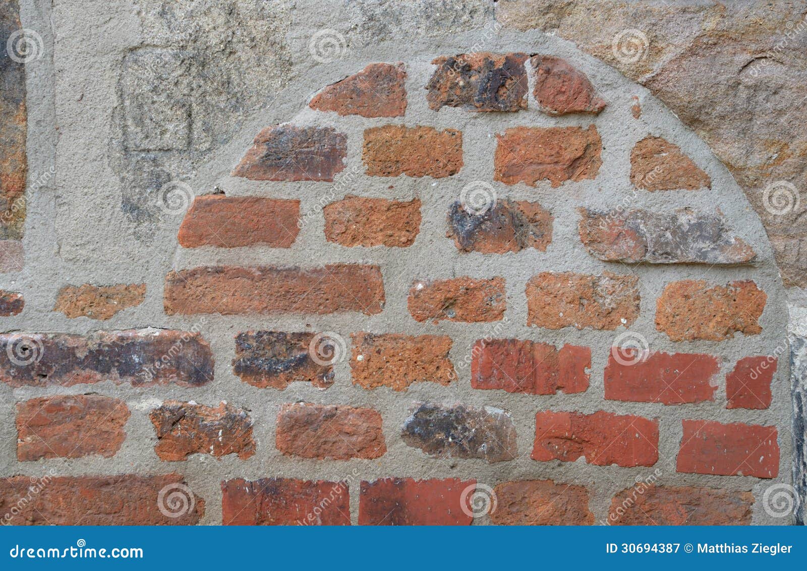 Clinker Wall with Arch, Background Stock Image - Image of clinker, wall ...