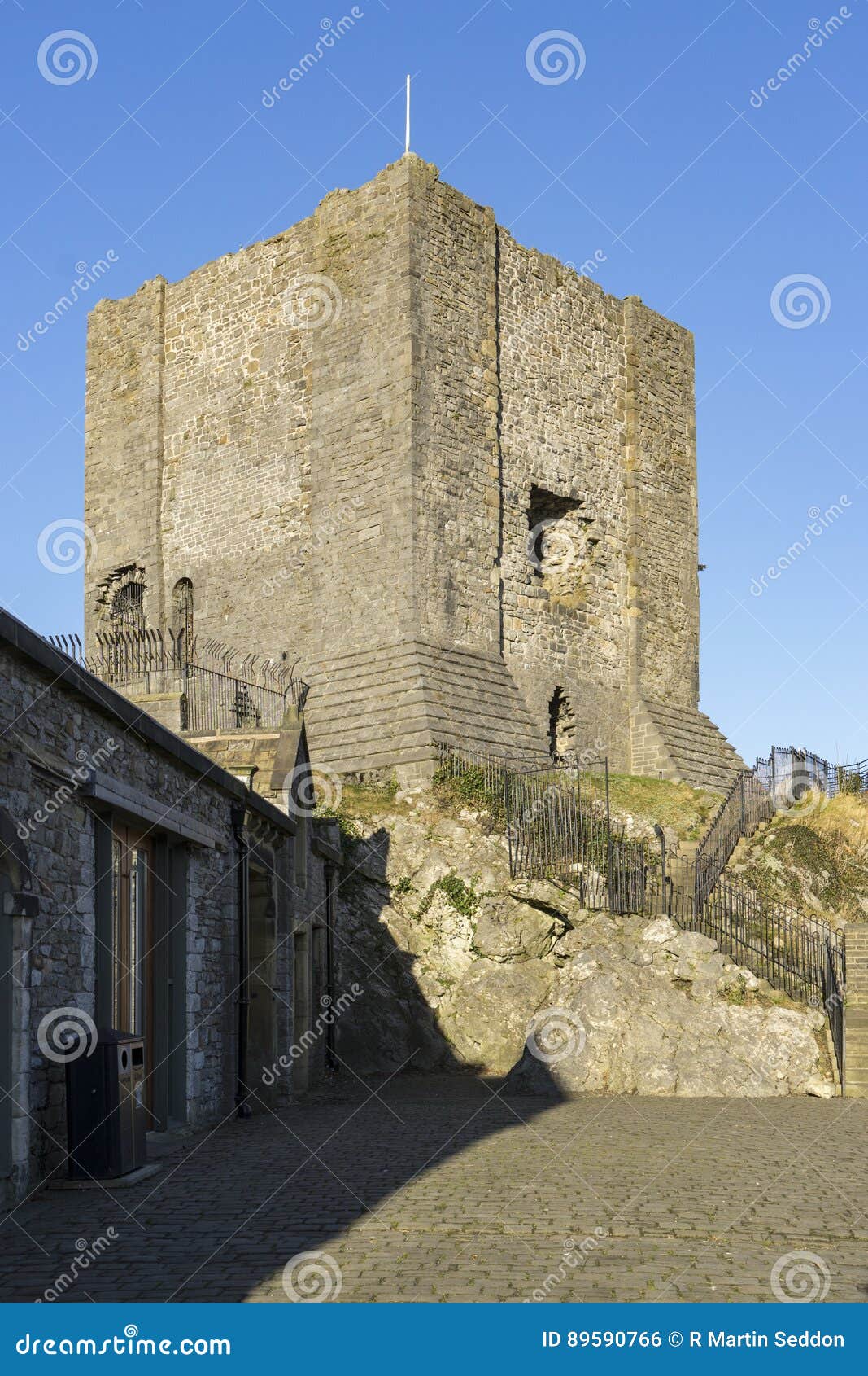 Clitheroe Castle On A Warm Summer Evening. Small Norman Castle In The ...