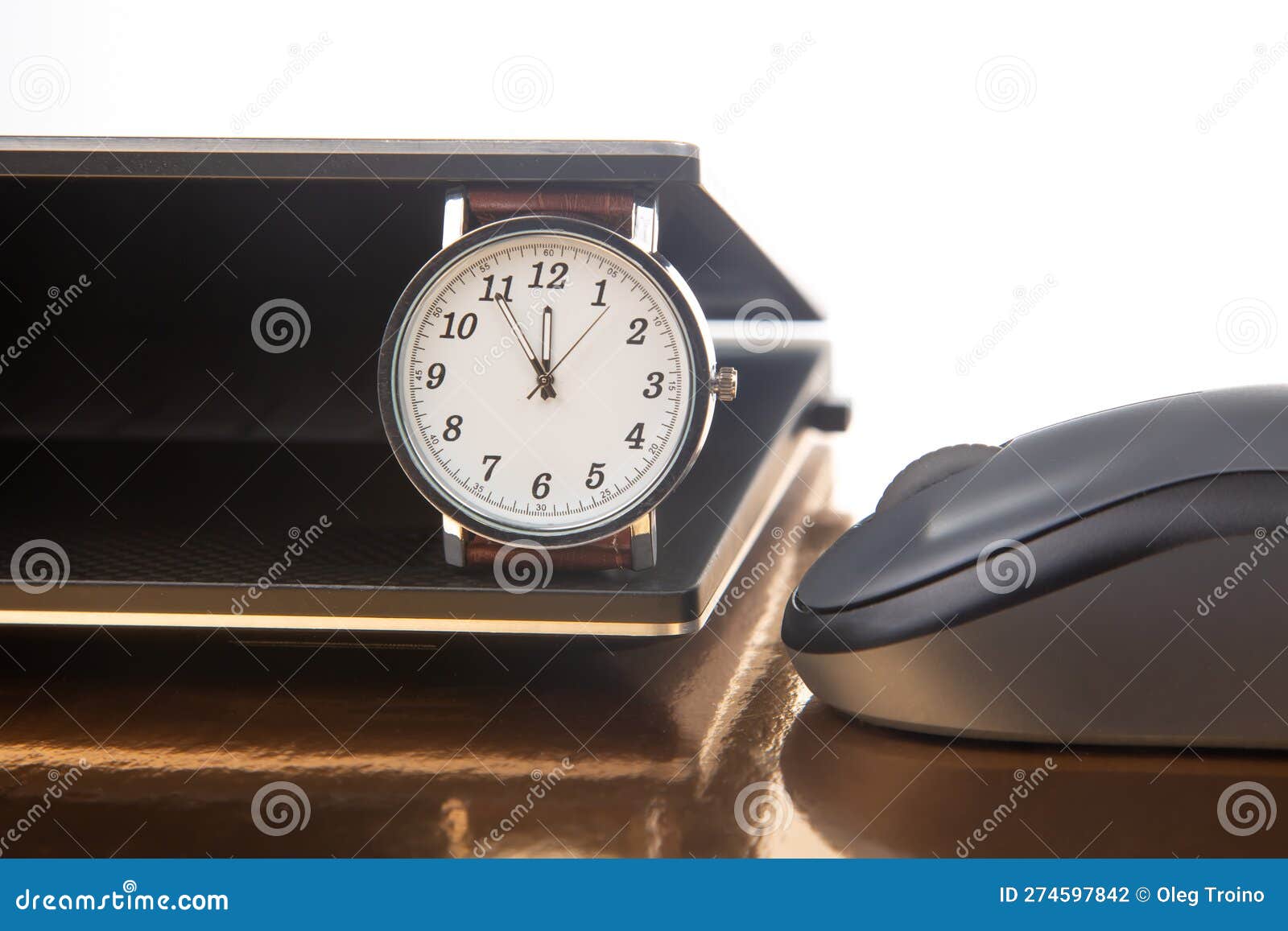 Clock and Laptop with Mouse. Time Control for Work and Games Online ...