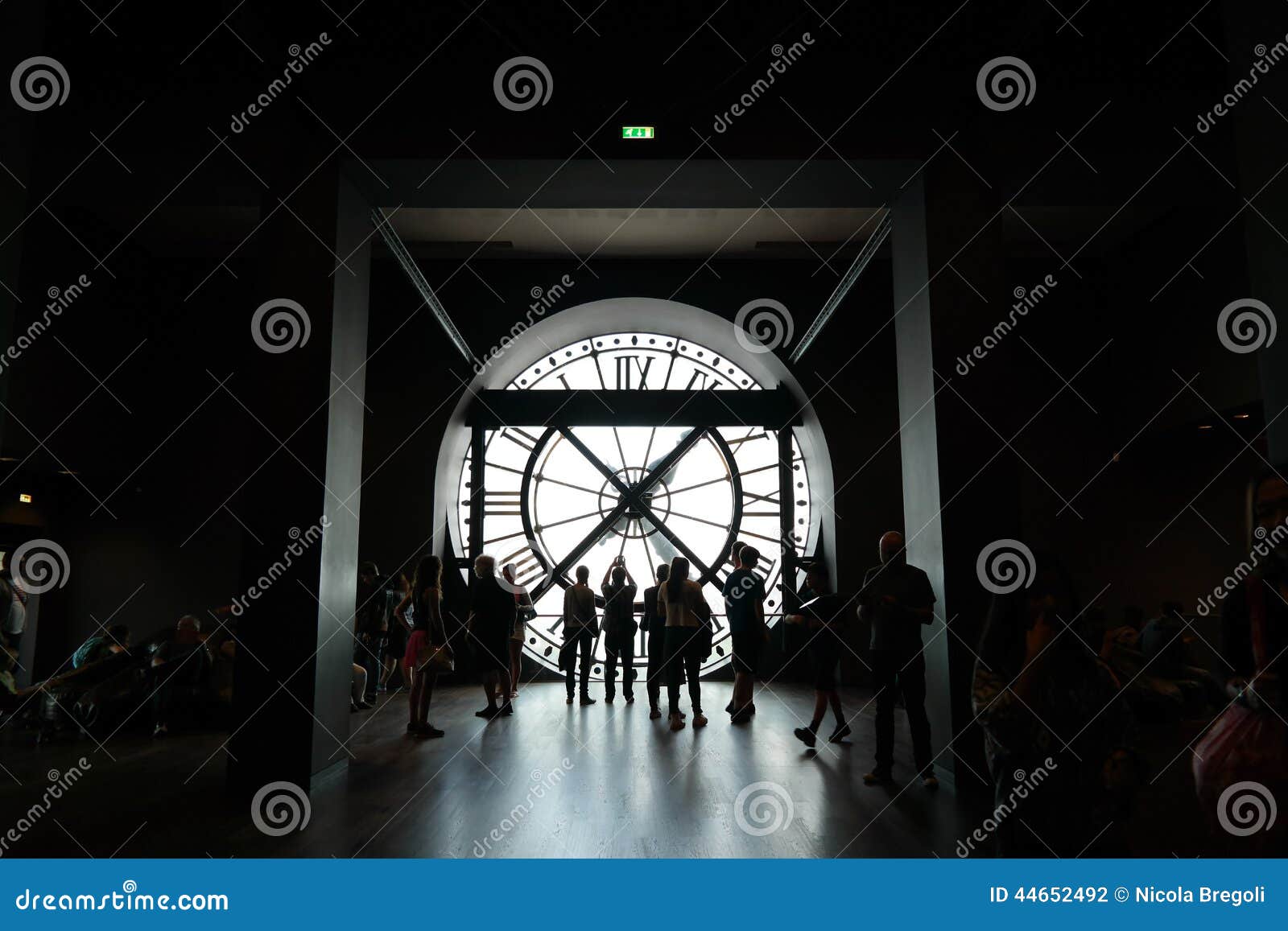 Clock shadow editorial photography. Image of shadow, time - 44652492