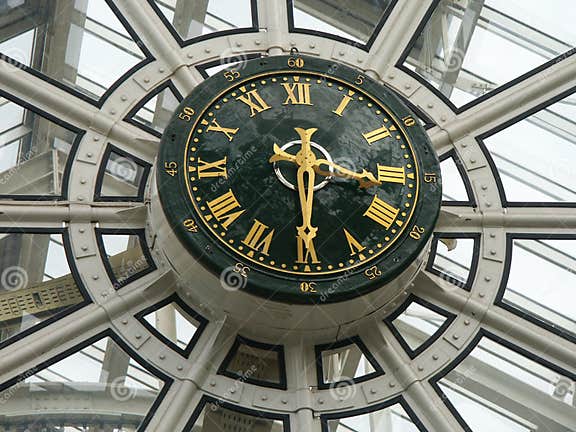 Clock of a shopping mall stock image. Image of hour, windows - 35021