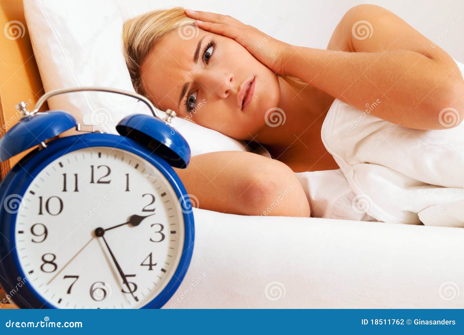 Clock with Sleepless at Night. Stock Photo - Image of awake, rest: 18511762