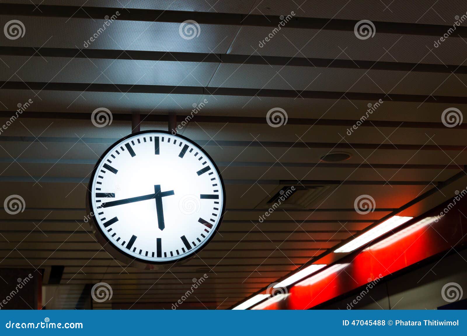 Clock At Subway Station. Large Clock Face Public Transport On A Train ...