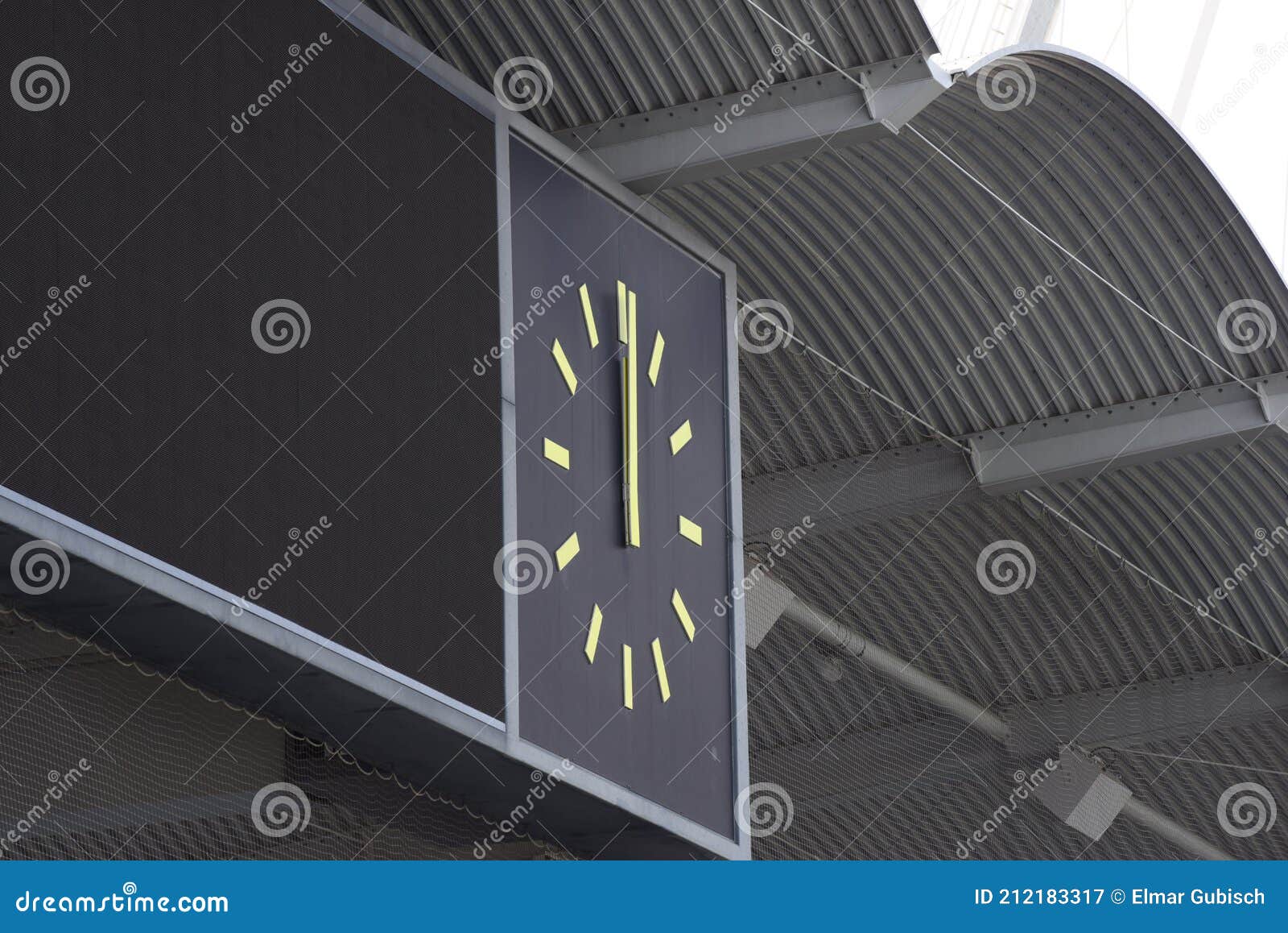 A Clock for Time Measurement Stock Image - Image of change, measurement ...