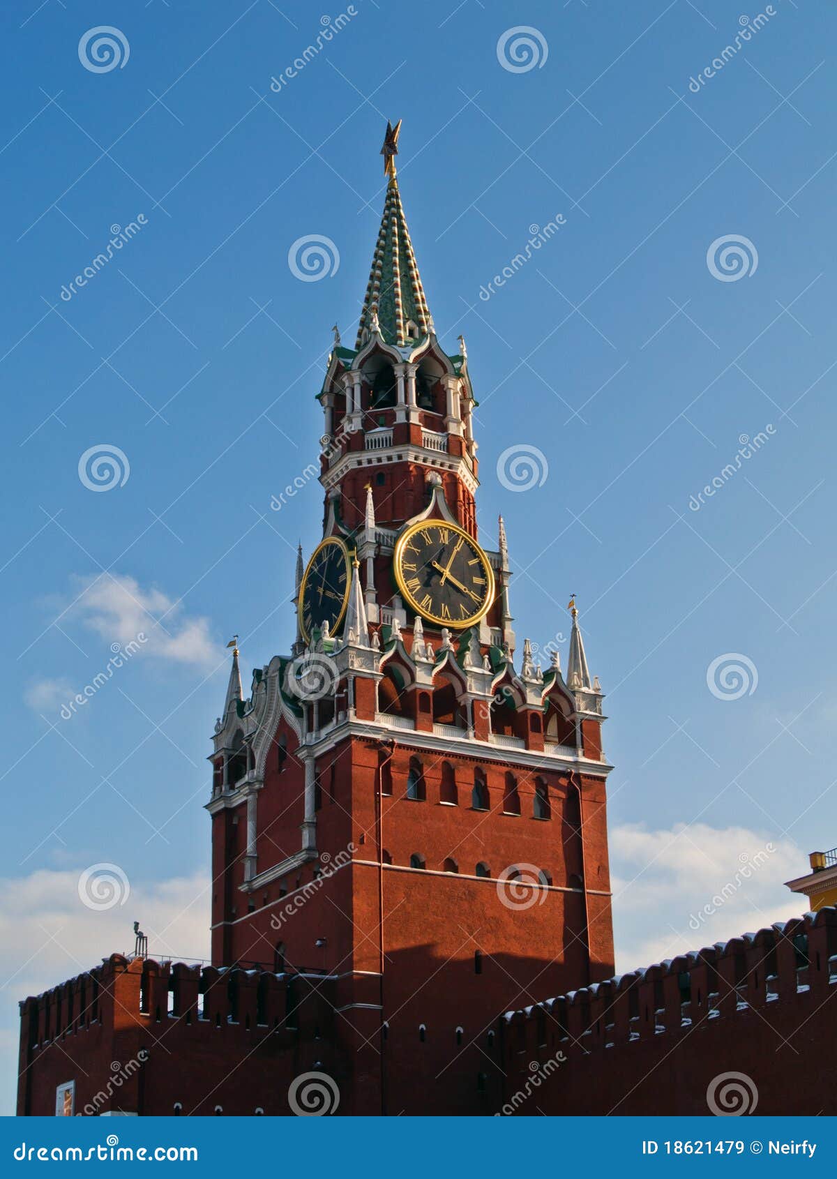 Clock tower of Kremlin stock image. Image of russian - 18621479