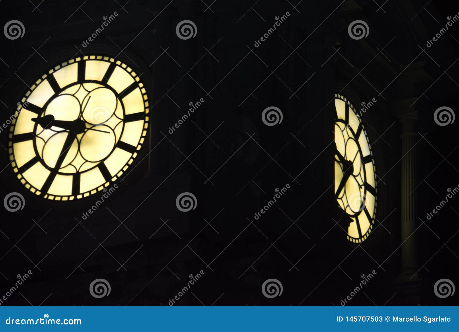 Illuminated Clock Tower, City Hall, Philadelphia Editorial Stock Photo ...
