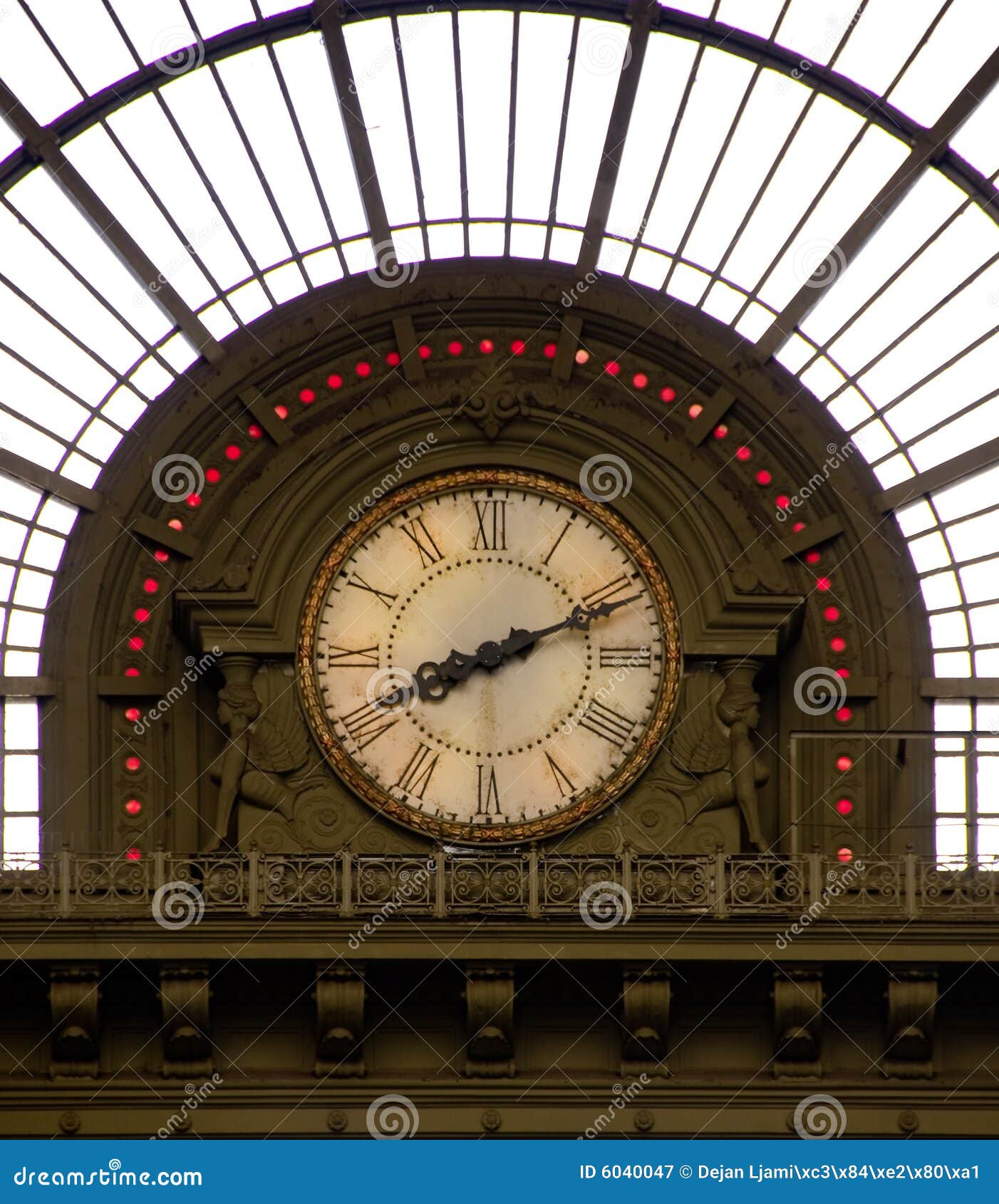 Clock in train station stock image. Image of late, urban - 6040047