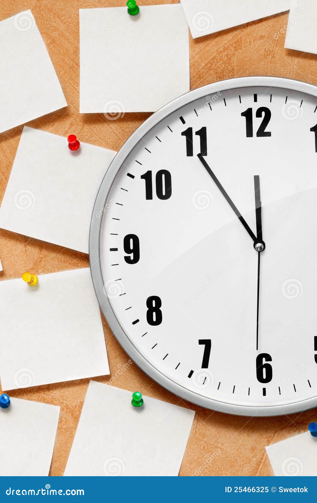 Clock on wall with note stock image. Image of message - 25466325