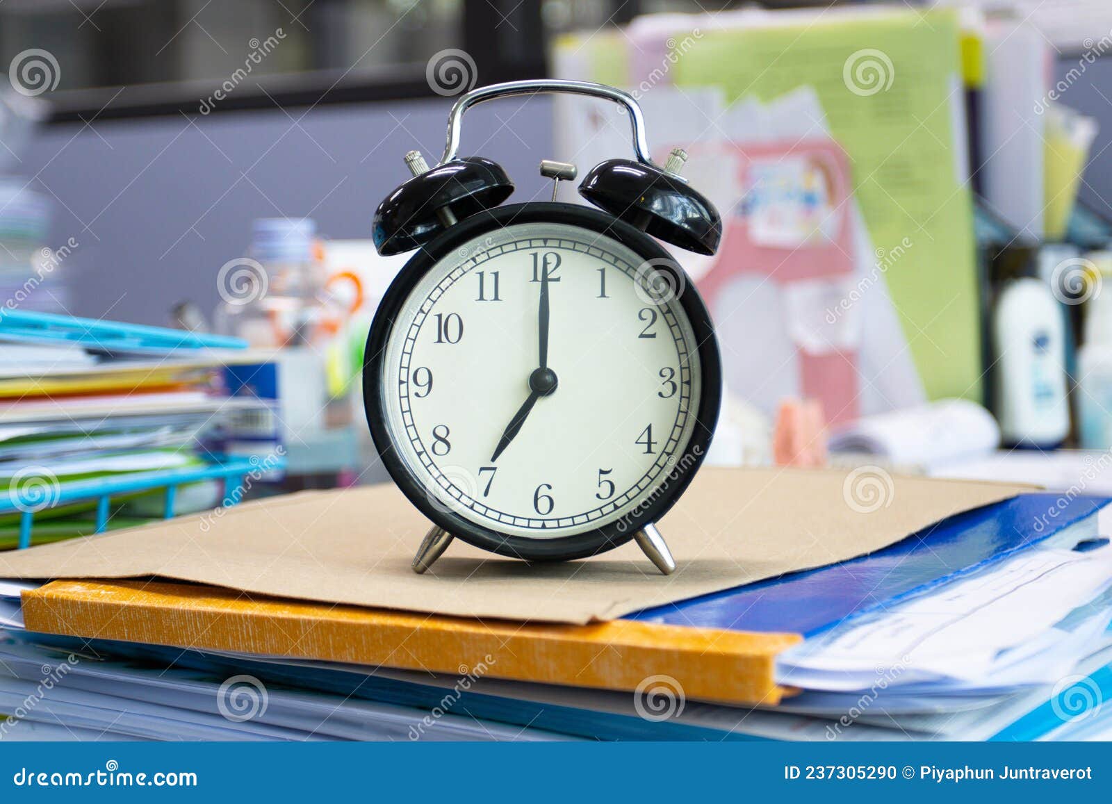 Clock on Work Desk in the Office Time of Businessman Working Concepts ...