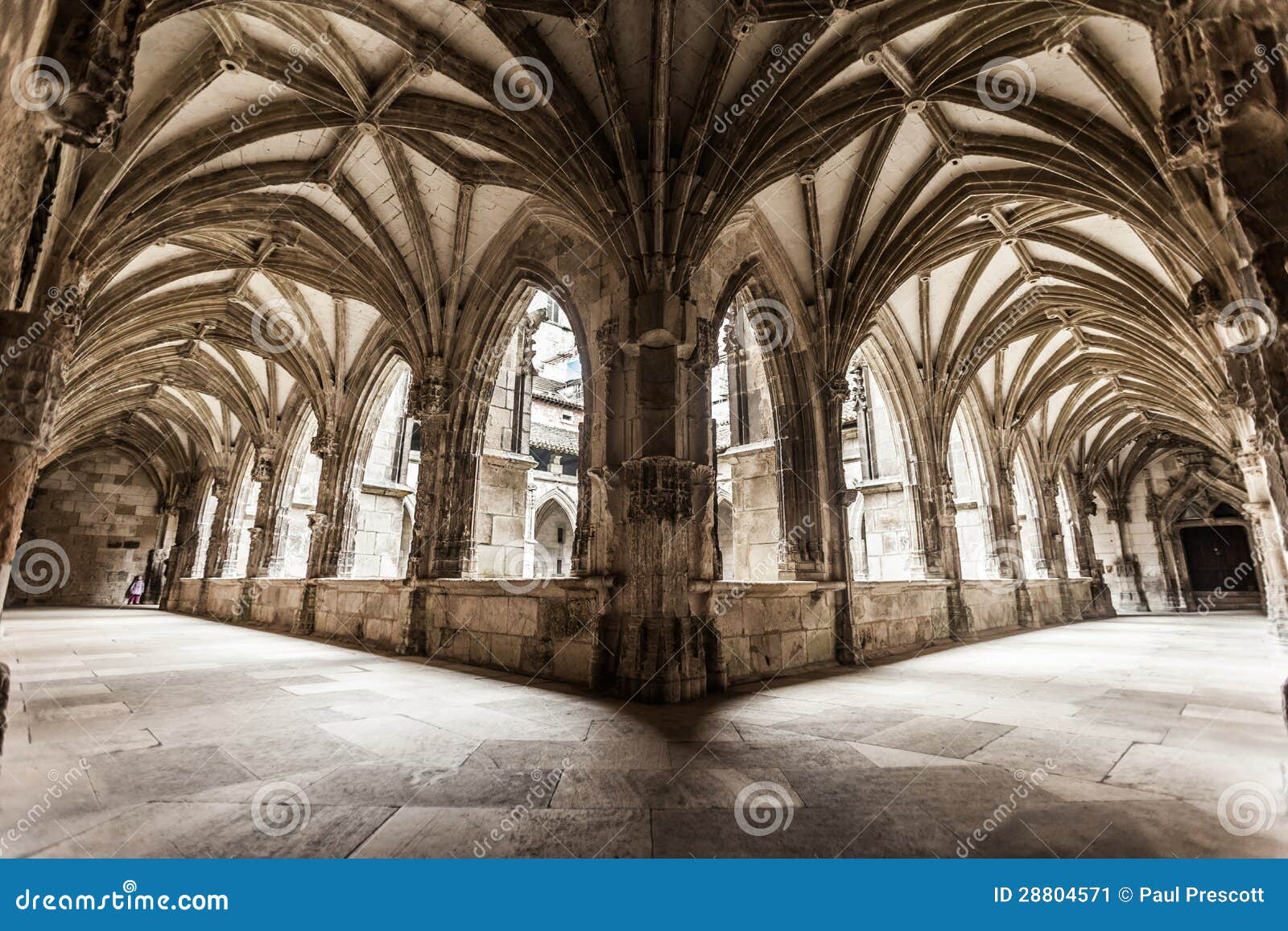 Cloister arches editorial photo. Image of monastery, gothic - 28804571