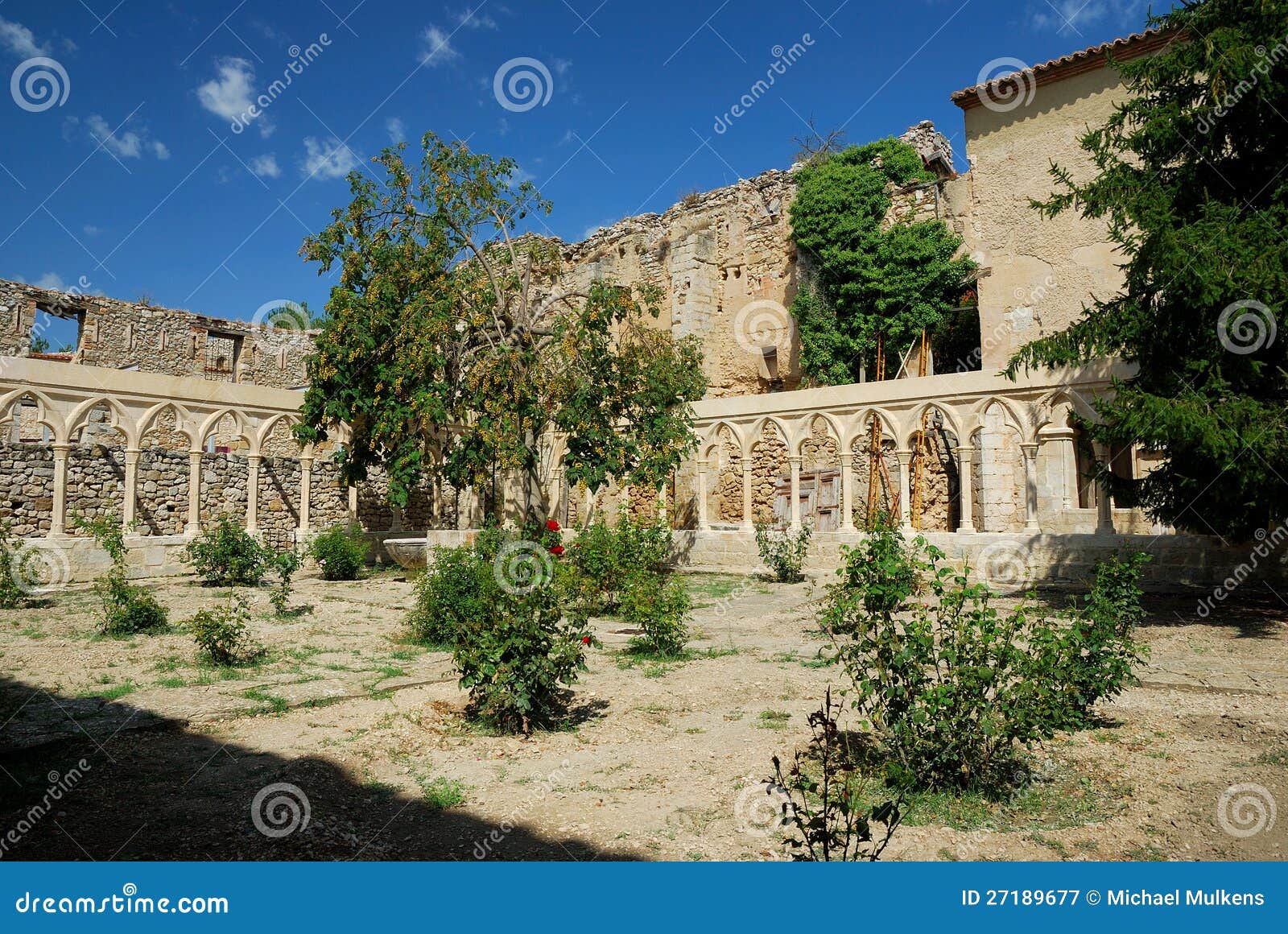 Cloister in the Castle of Morella Stock Image - Image of castle, ruins ...