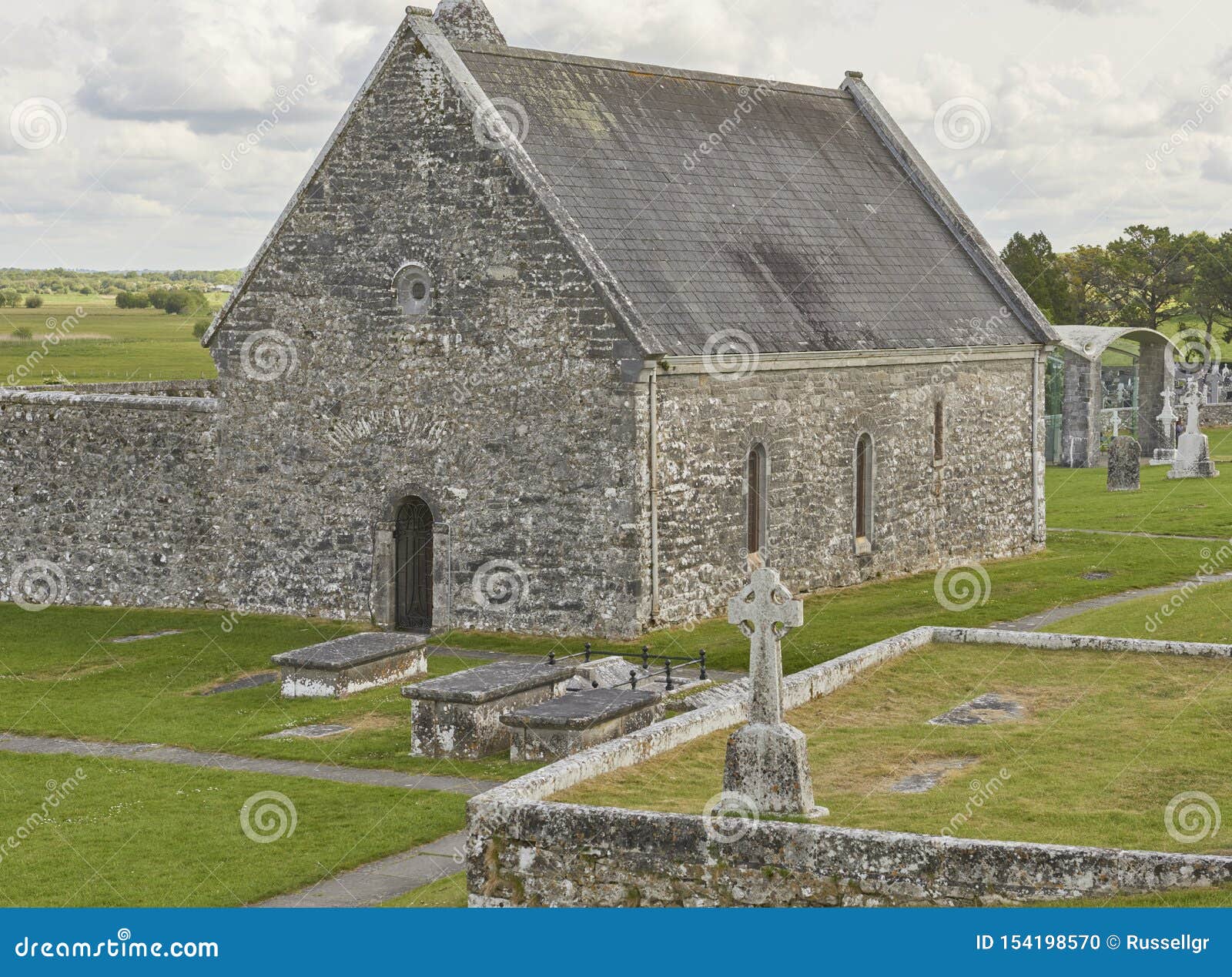 Clonmacnoise Monastery Ancient Ruins Editorial Image - Image of friary ...