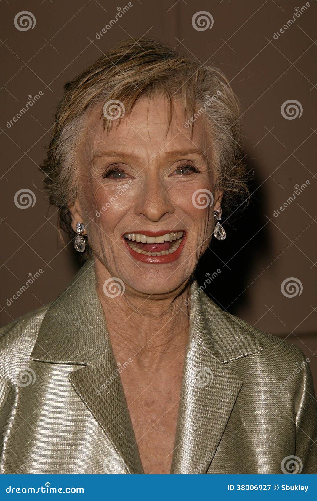 Cloris Leachman editorial photography. Image of goldenson - 38006927